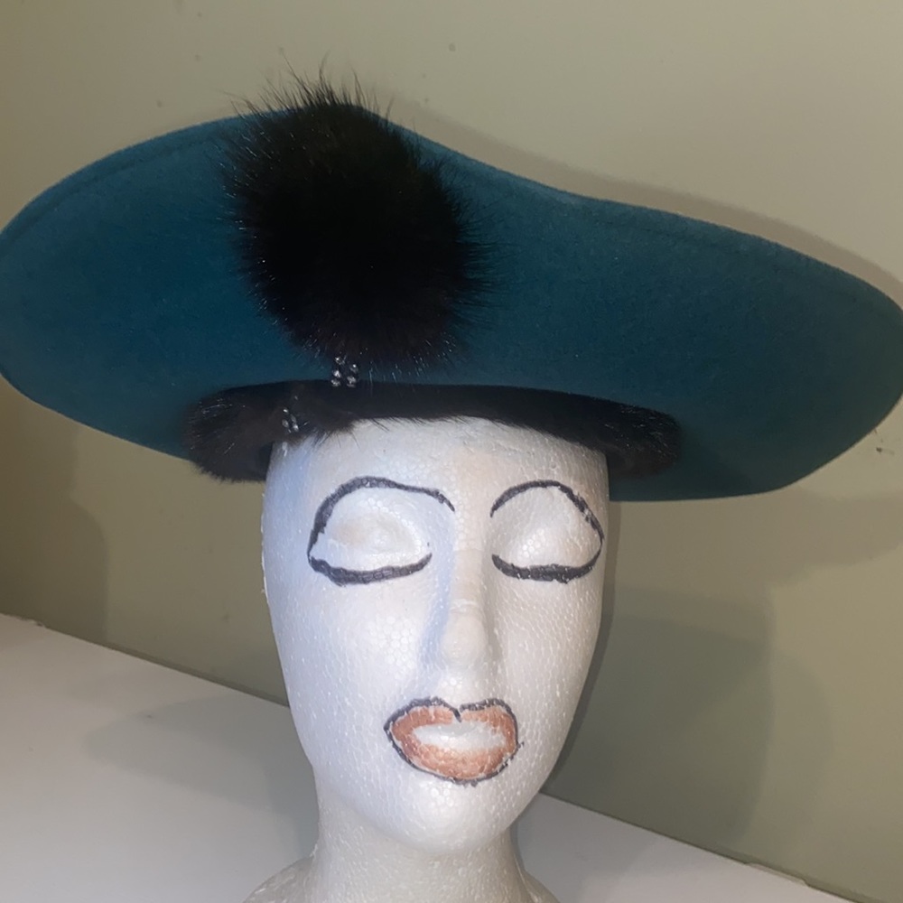 Beautiful Dark Green Joe Bill Miller Church Dress Hat - Gem